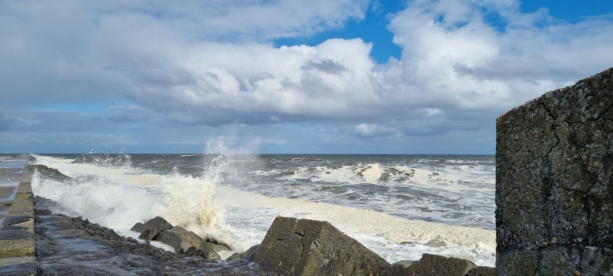 Woest water – Vluchtstrook in het Universum